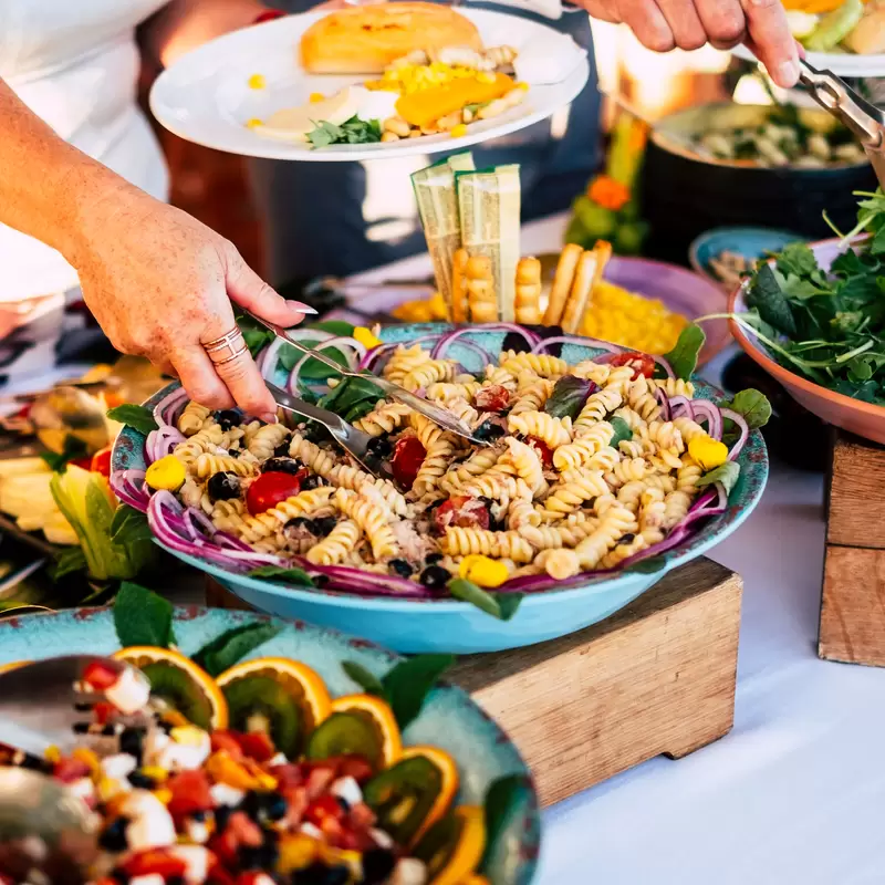 The 12 Best Healthy Potluck Dishes l Potluck Recipes